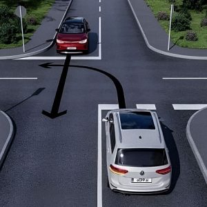 Prometna pravila u raskrižju – AUTOŠKOLA MALUMA START